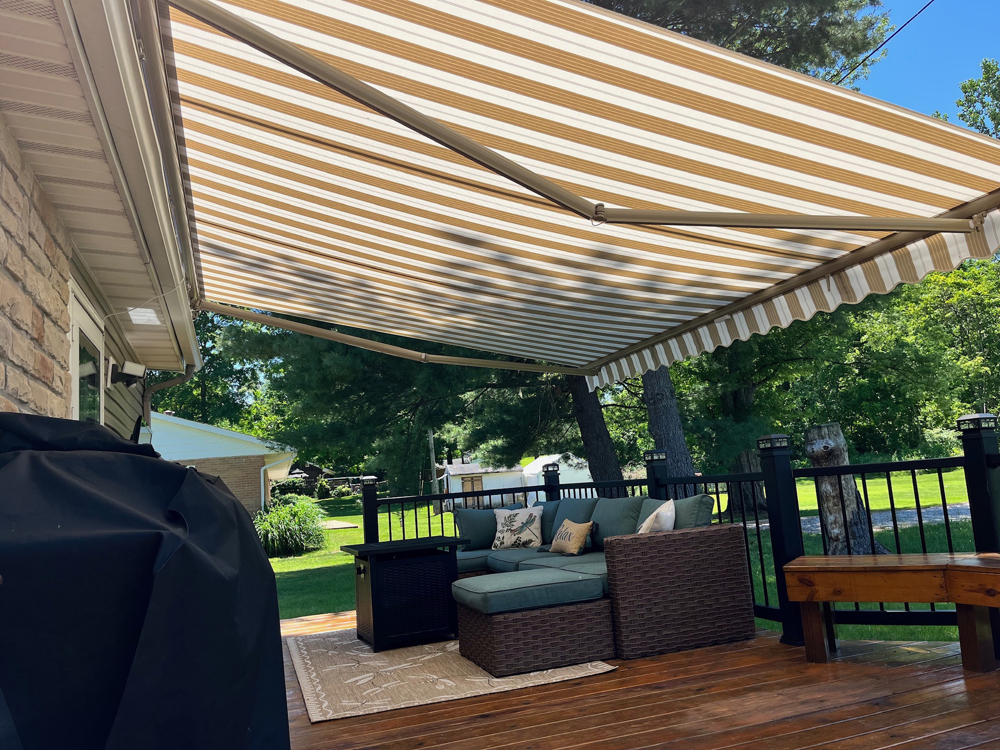 Your Complete Guide To The Best Awning Fabric